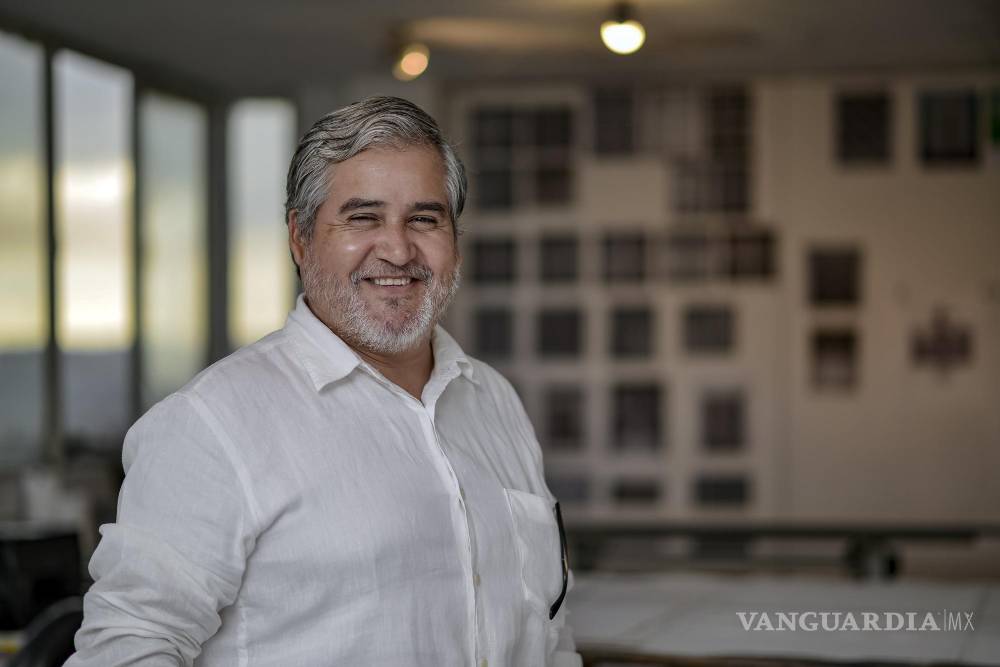 Daniel Alcalá pone el ojo sobre los detalles de la arquitectura de ...