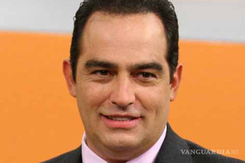 Regresa Omar Fierro a tv para "levantar" rating de Emperatriz