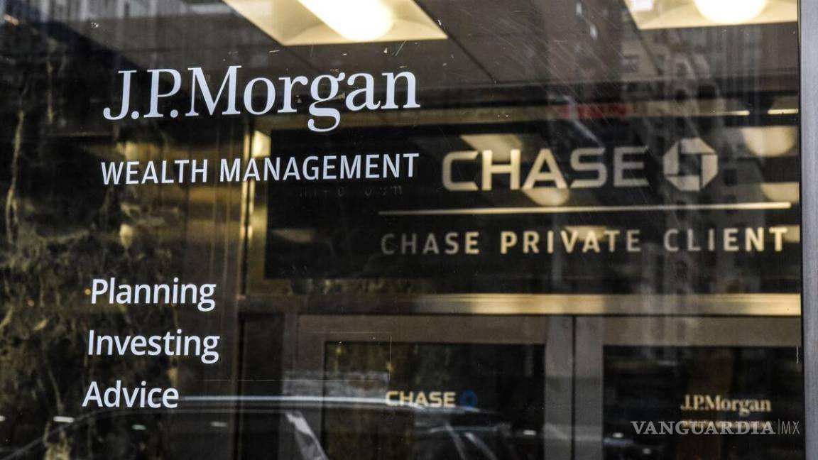 Declaran culpable a fundadora de startup por defraudar a la banca privada JPMorgan; podría ir a ...