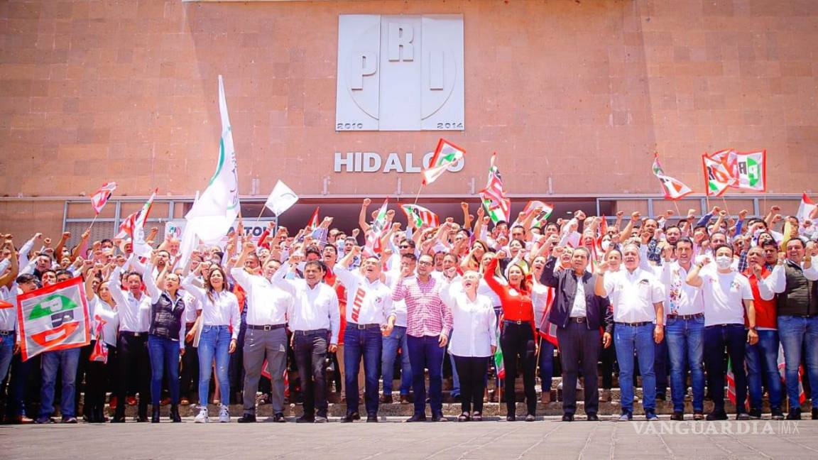 Simpatizantes Dan La Espalda A La Oposición En México