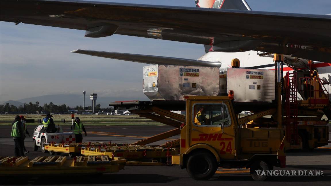 Buscan cerrar vía fast track vuelos de carga en el AICM