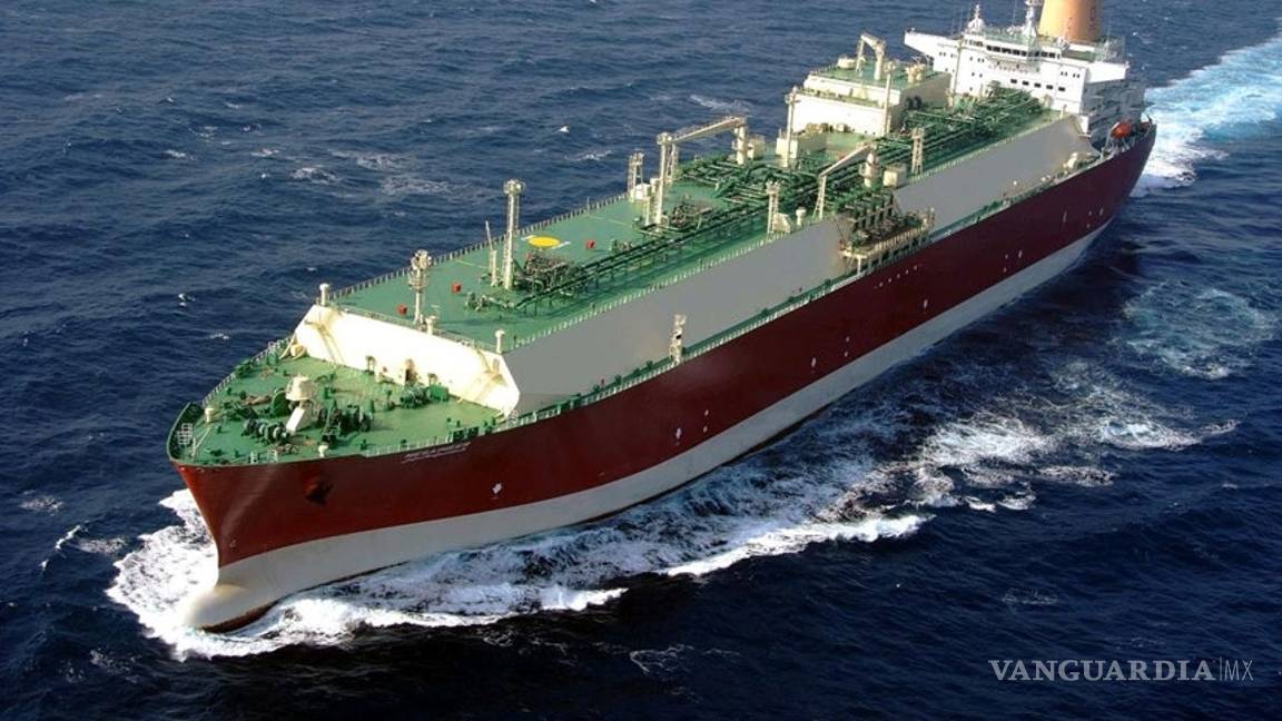 Se amontonan buque-tanques petroleros en el mar, en espera de mejores ...