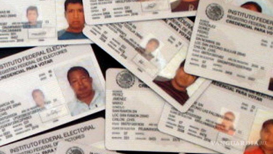 IFE abrirá módulos hoy y el 31 para renovar credencial