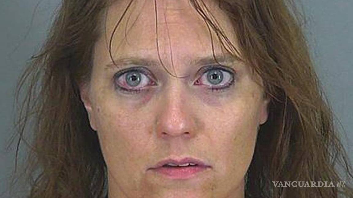 Madre mata a su bebé con leche materna