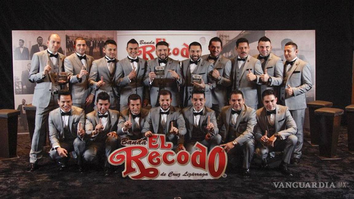El Recodo lanza el disco Haciendo historia