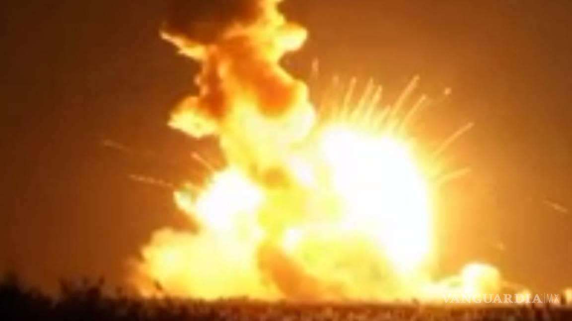 Explota cohete Antares momentos después de despegar de Virginia