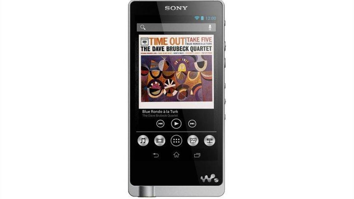 Sony lanza Walkman para competir con iPod