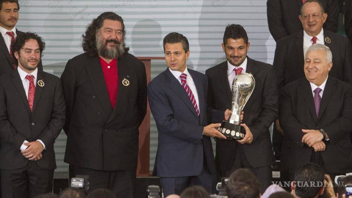 Hank Rhon niega ser dueño de Xolos