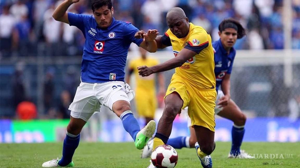 Corona en juego en el Azteca