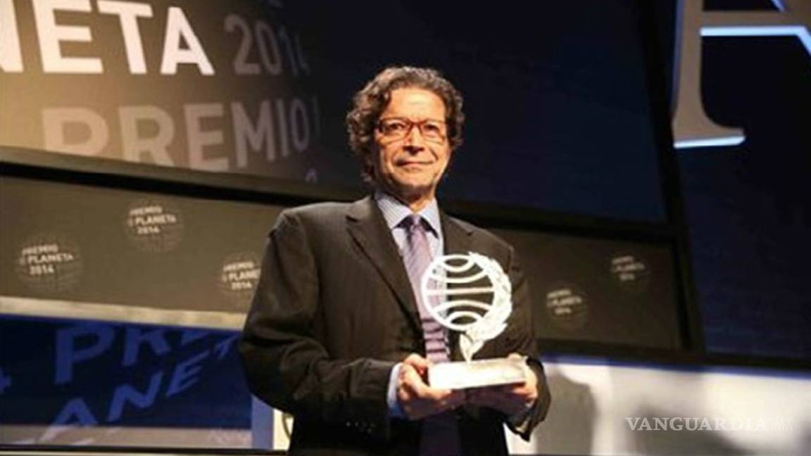 Jorge Zepeda Patterson gana Premio Planeta