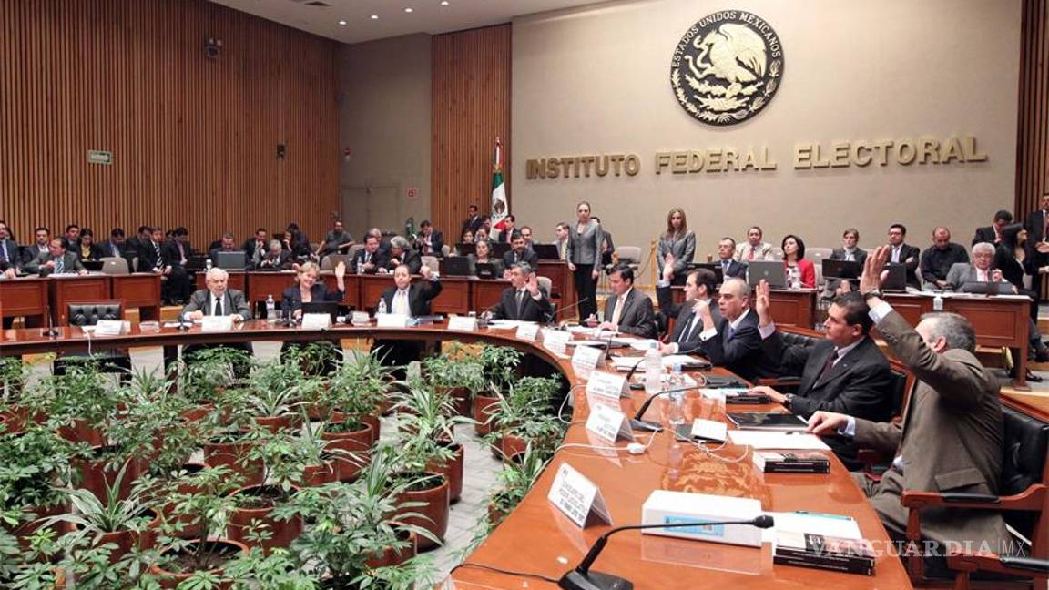 Aprueba IFE bases para entrega al INE