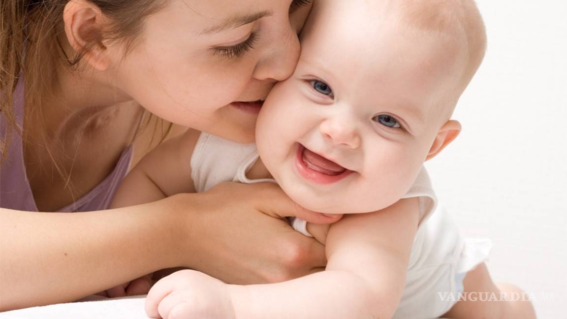 6 palabras que describen lo que es ser mamá