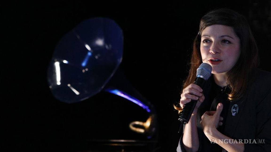 "La mujer divina no tiene por qué ser diva": Natalia Lafourcade