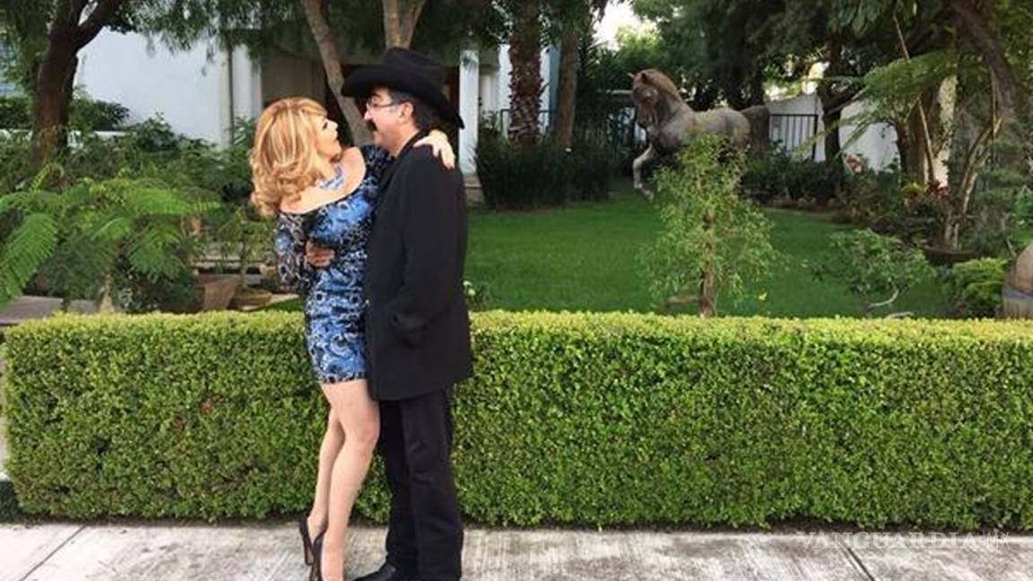 Vicente Fernández Jr. presume su nuevo amor