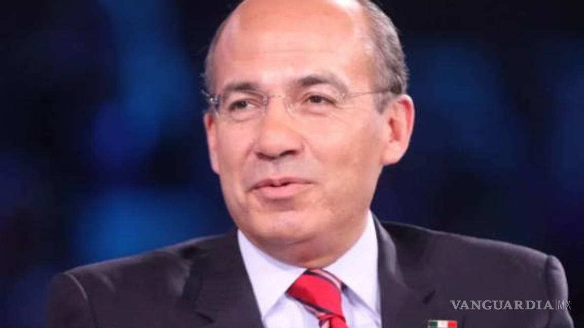 Azano presentó ‘Pegasus’ a Calderón y al exsecretario de la Defensa