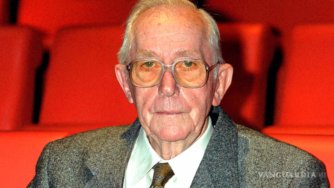 Muere Lewis Gilbert, director de 3 películas de James Bond