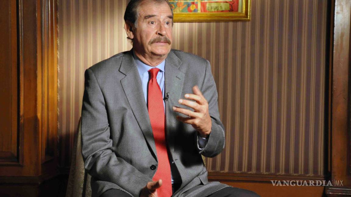 Fox critica a Trump, construir un muro complica relación México-EU