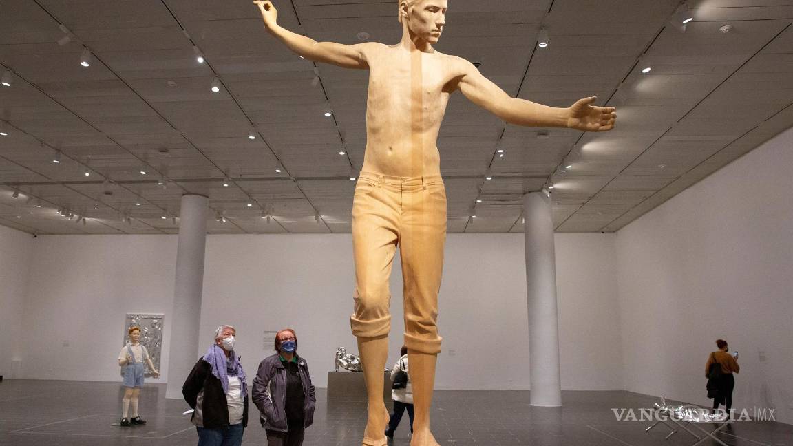 25 años Después Charles Ray, vuelve a Nueva York con sus obras monumentales