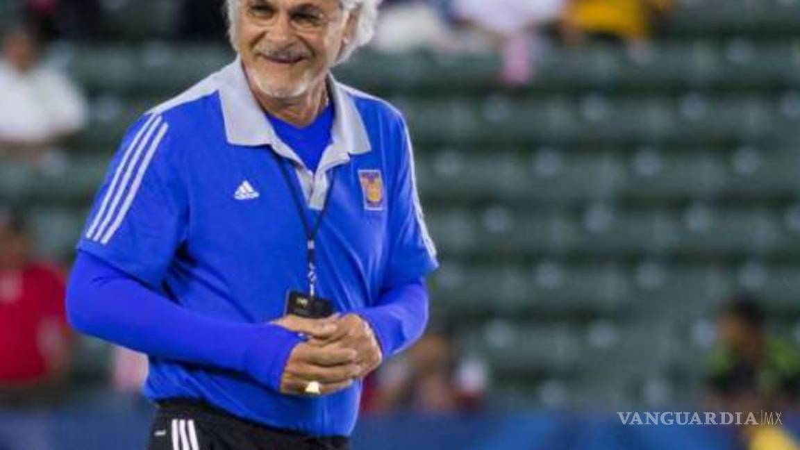 Miguel Mejía Barón es el nuevo vicepresidente deportivo de Pumas