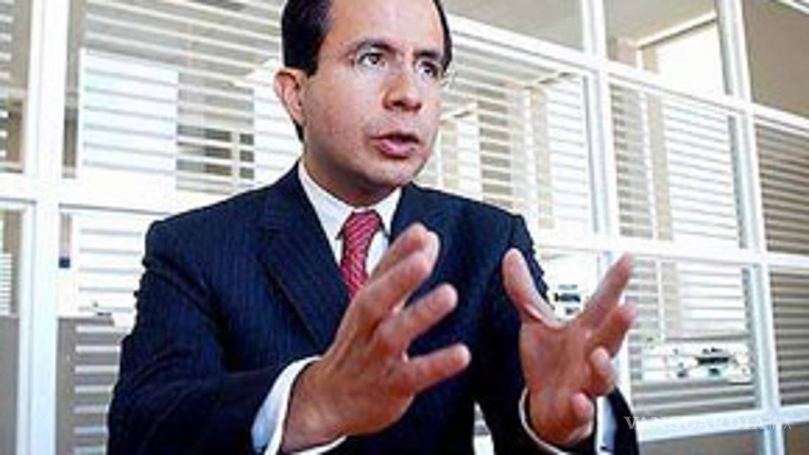 Narcopolítica, presente en México: Nava