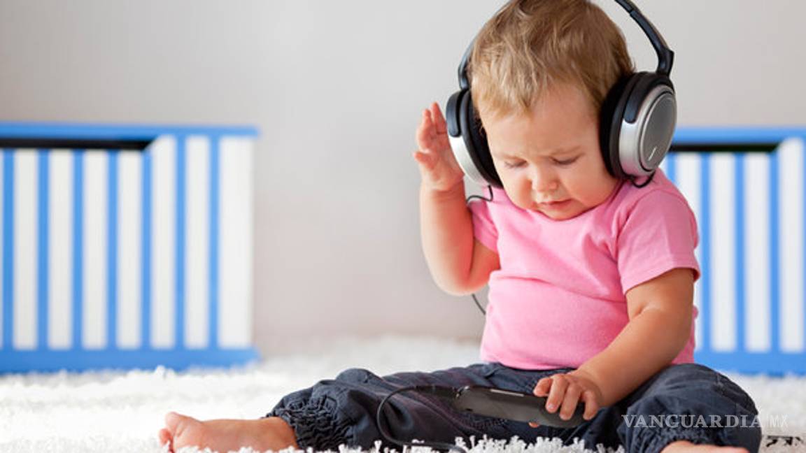 Mexicanos diseñan cabinas para detectar sordera en bebés