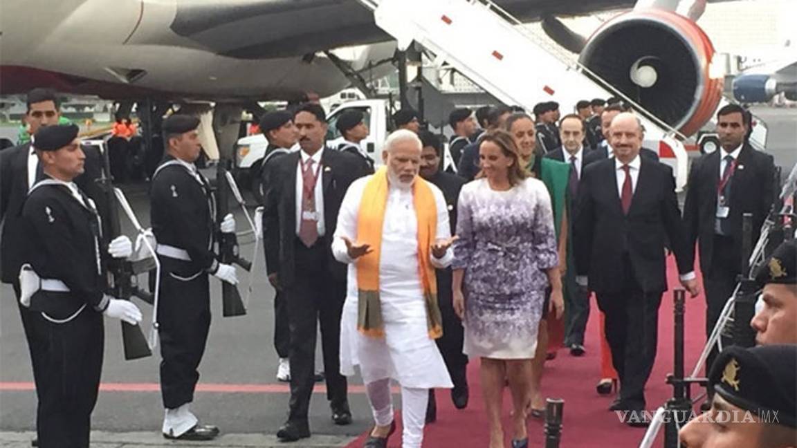 Arriba a México premier de la India, Narendra Modi