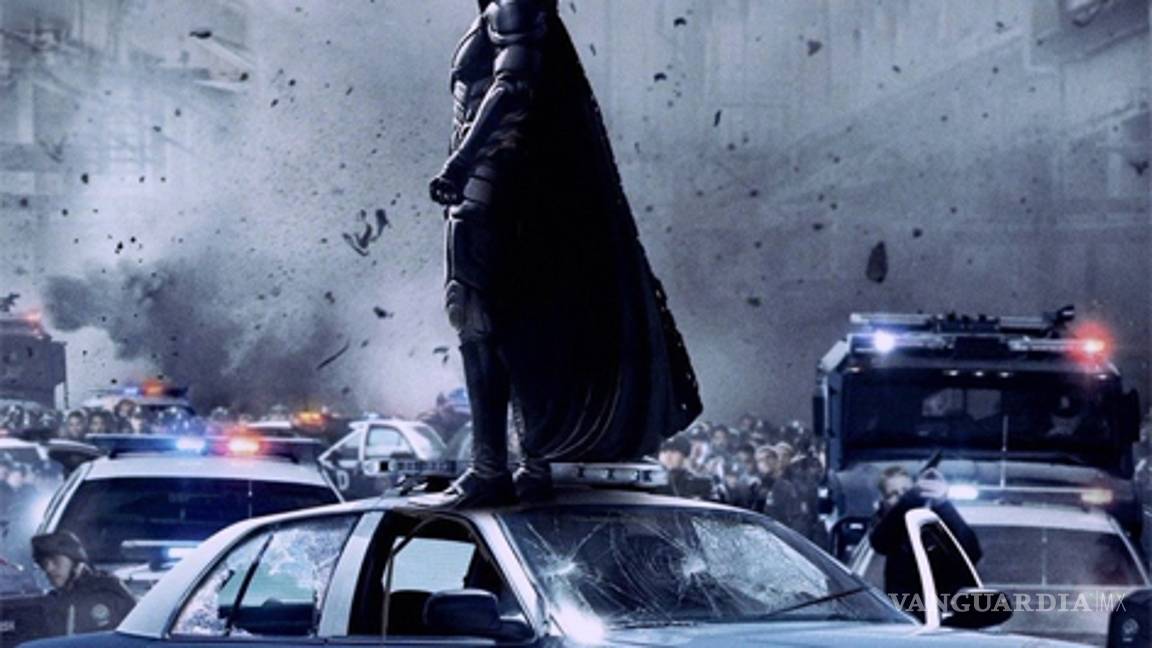 Hombre causa pánico en cine de Miami que exhibía Batman