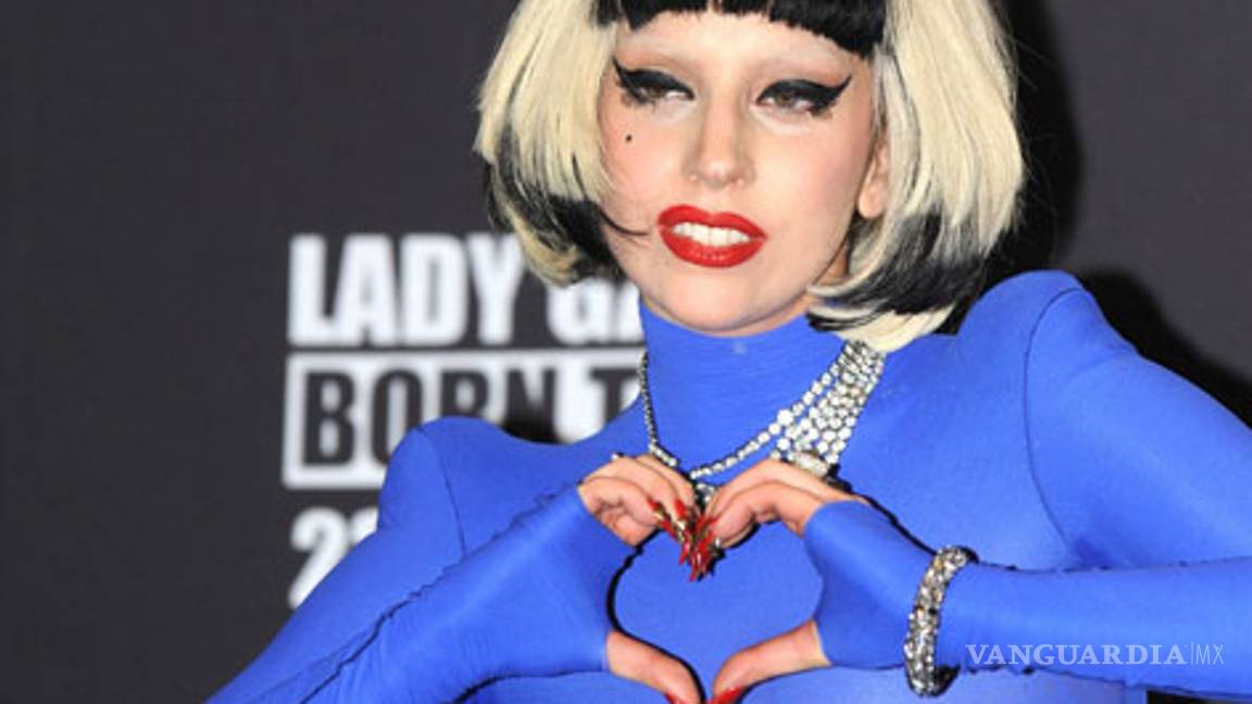 A Lady Gaga le interesa 'El Potrillo'