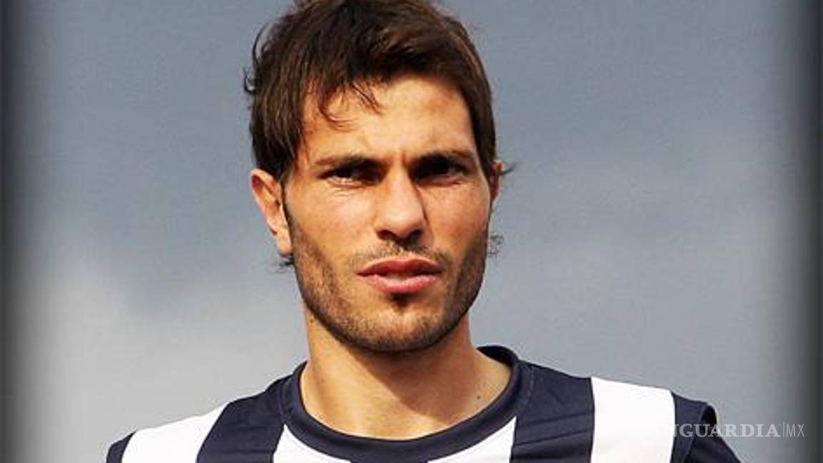 Basanta quiere plaza de mexicano