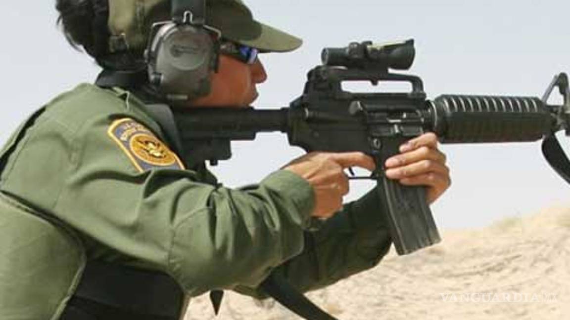 Uniformes de la 'migra' son hechos en México