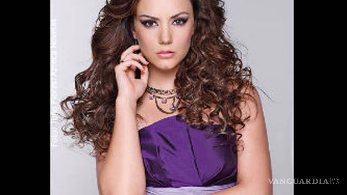 Ana Belena, una "huérfana" muy bella (Fotos)