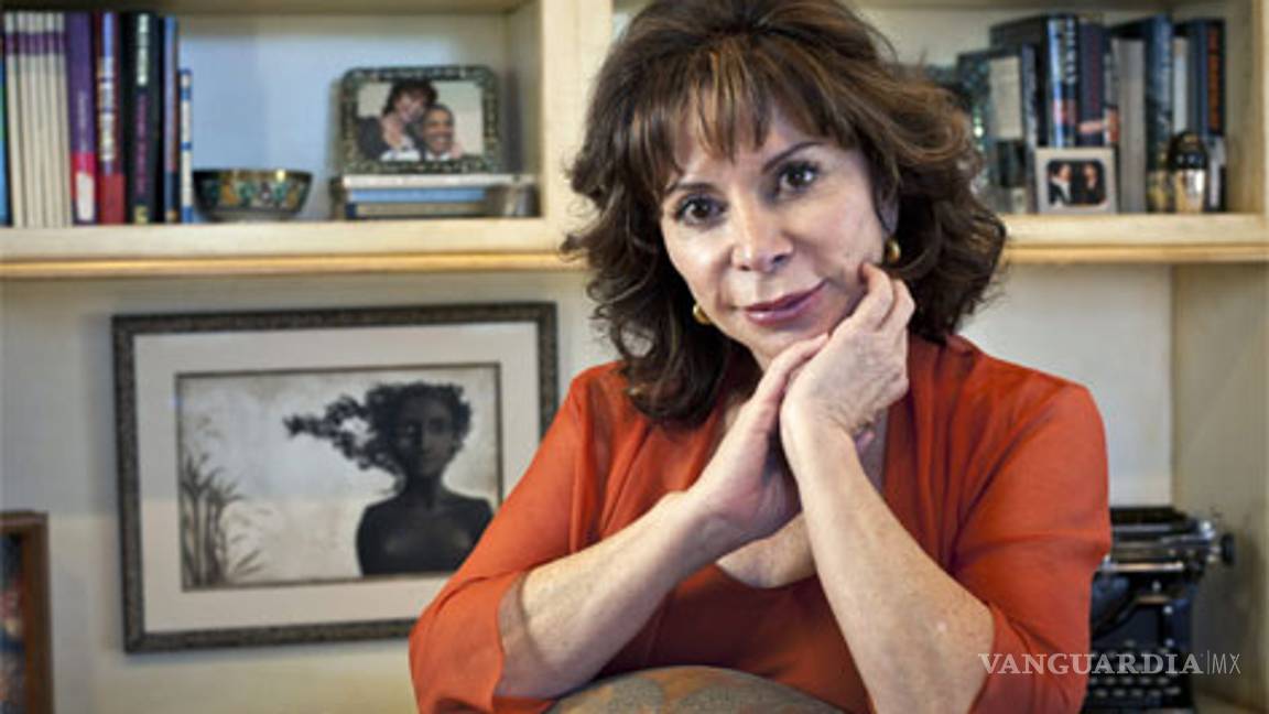 Isabel Allende apoya movimiento en Chile