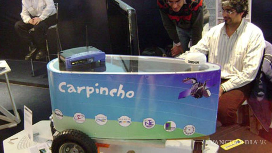 Crean robot que toma decisiones y trabaja en equipo
