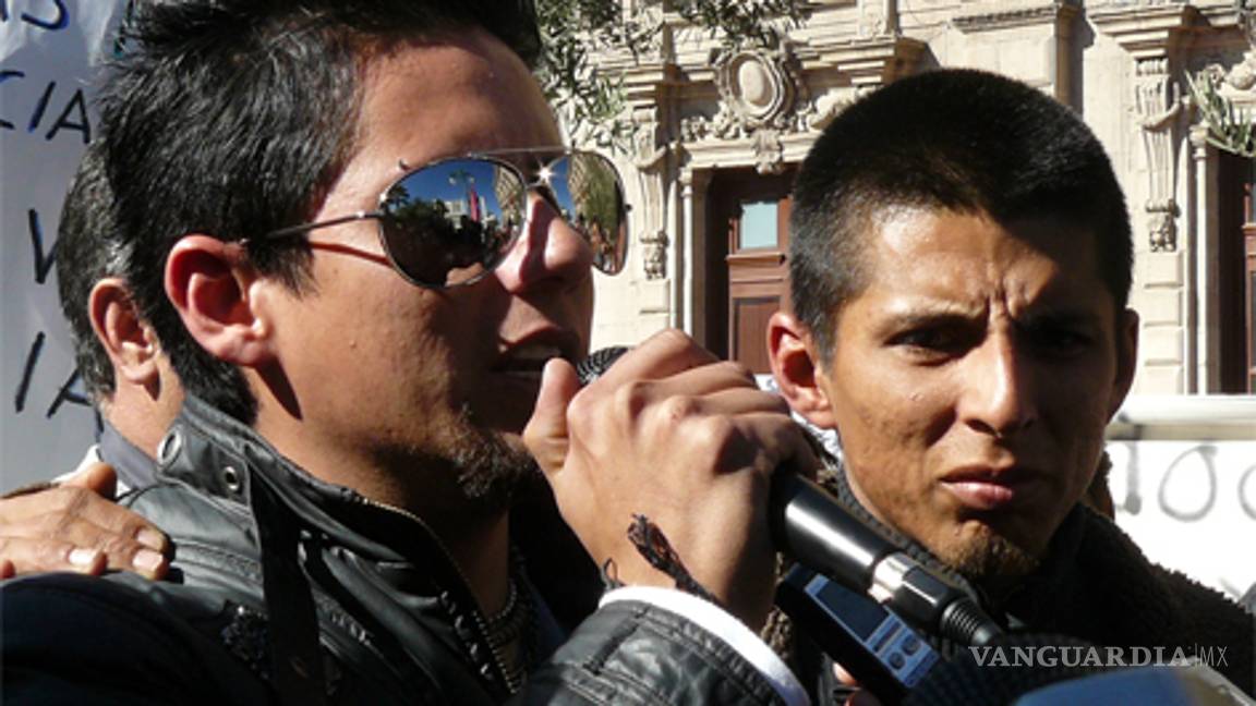 En EU amenazan de muerte al hijo de Marisela Escobedo; FBI toma el caso