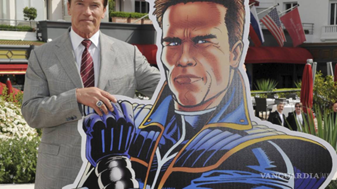 Schwarzenegger presenta a Governator