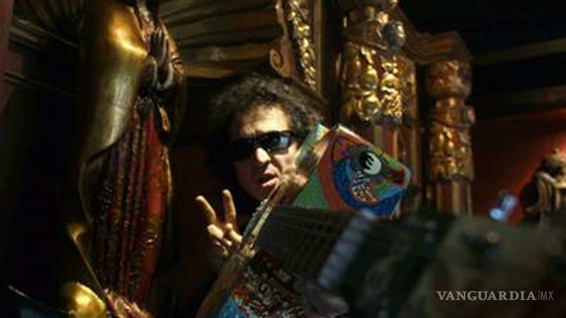 El rocanrol es la fuente de la eterna juventud: Alex Lora