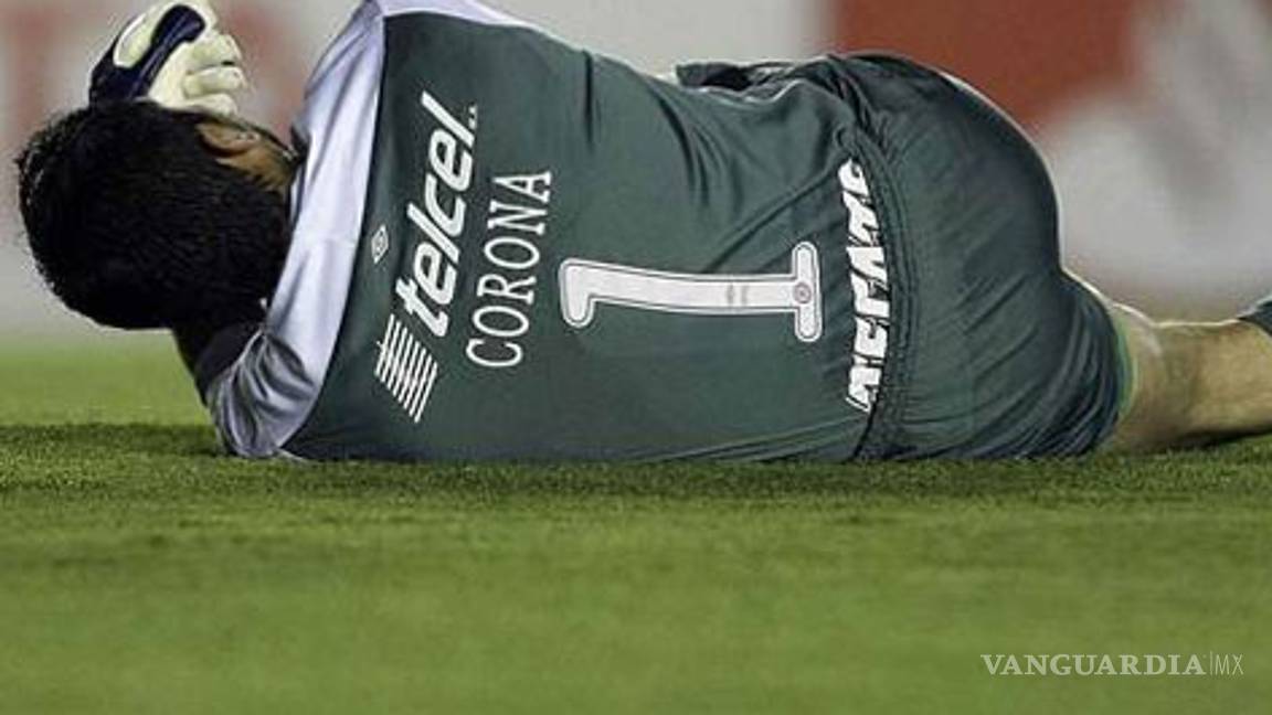 'Chuy' Corona no jugará contra Libertad