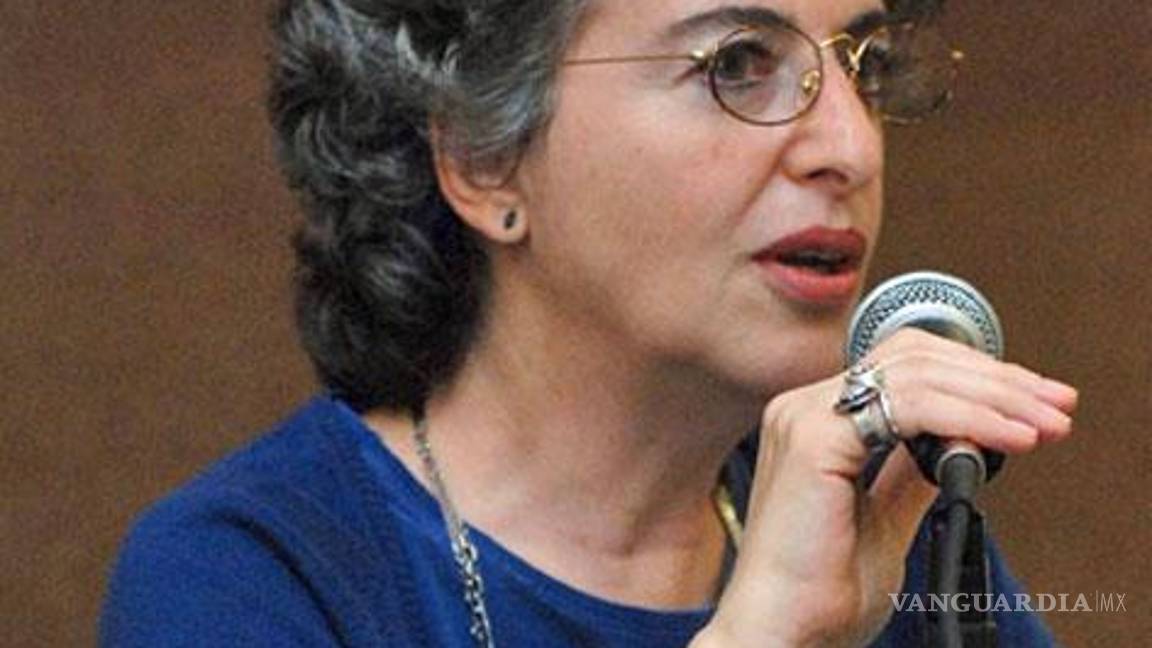 Bárbara Jacobs presenta libro sobre Simone de Beauvoir