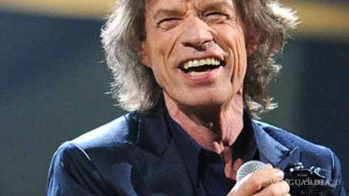 Mike Jagger se estrena cantando en sánscrito