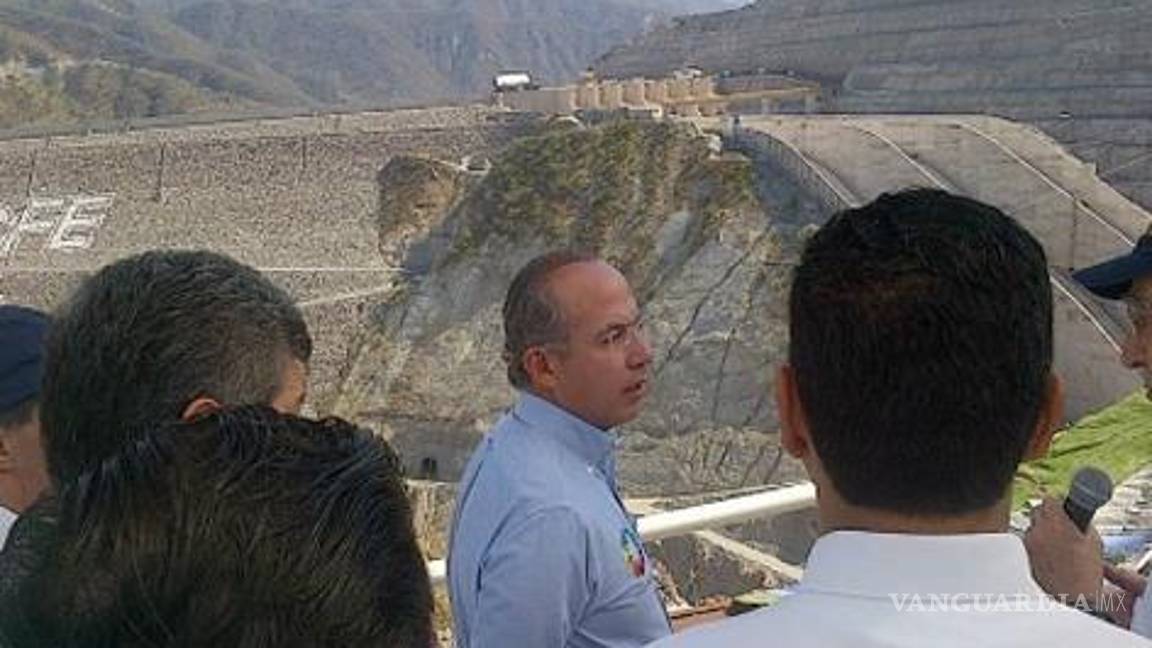 Inaugura FCH la Central Hidroeléctrica La Yesca