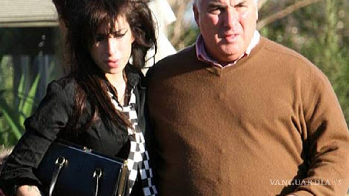 "Me devastó la muerte de mi hija": Mitch Winehouse