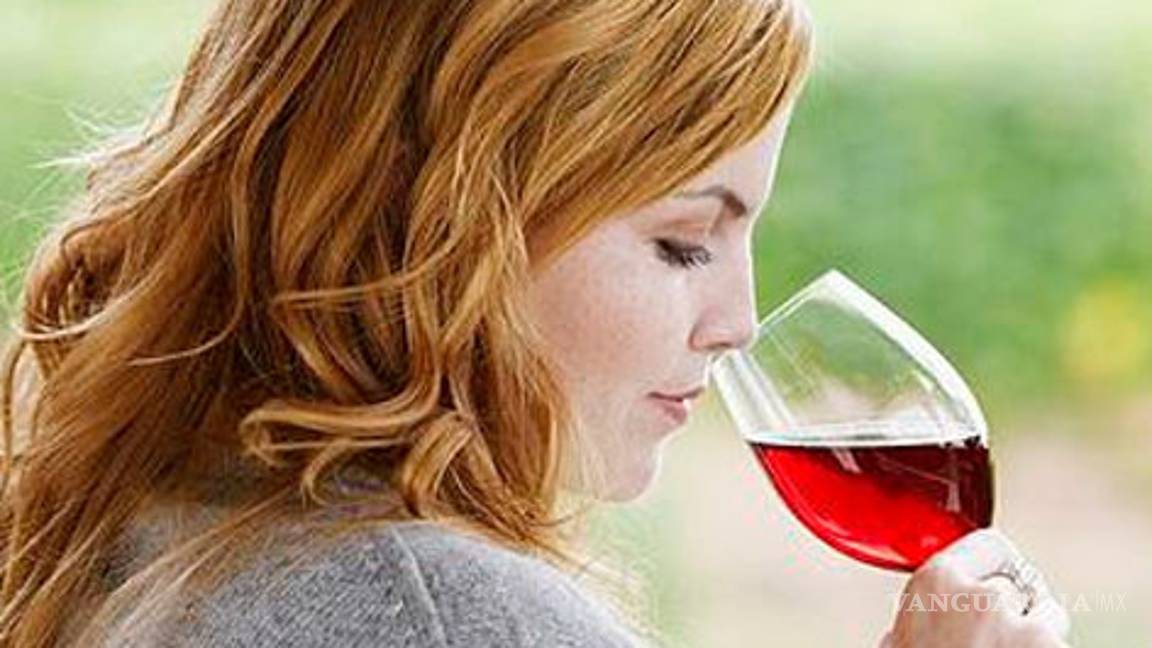 396 mil mujeres jóvenes en México son alcohólicas