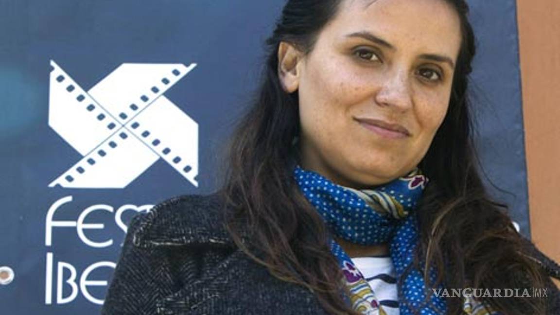 Me satisface de sacar del cajón la historia de Violeta Parra: Francisca ...