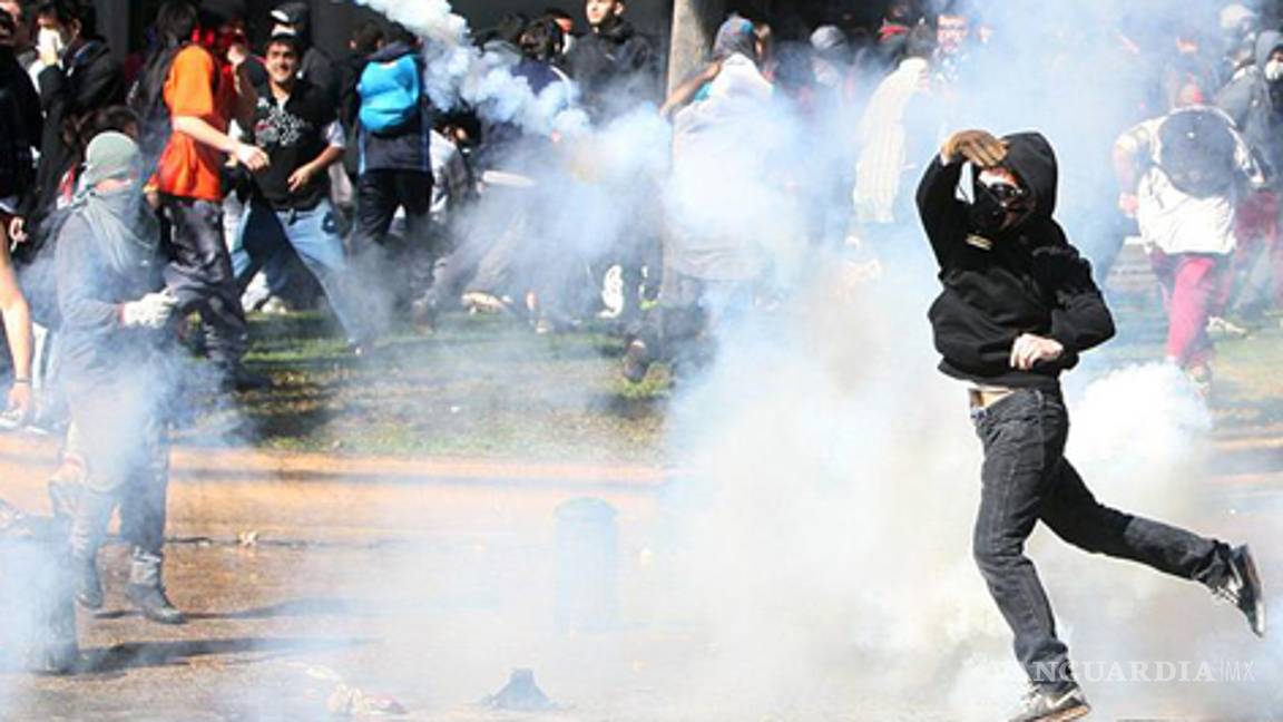 ¿Qué llevar y cómo protegerse durante disturbios y protestas?