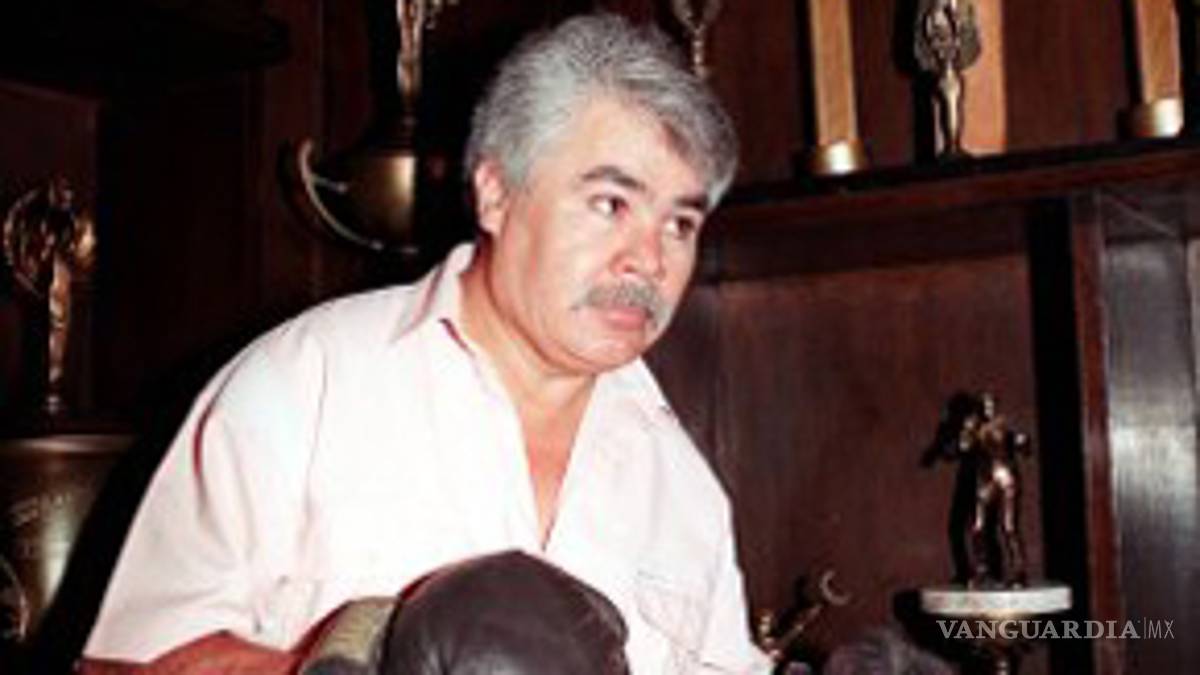 Muere Efrén Alacrán Torres
