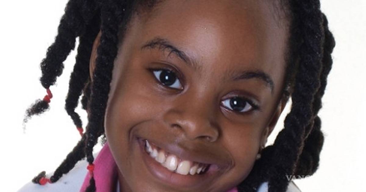 Conoce a Esther Okade, la niña de 10 años que pronto será licenciada en ...