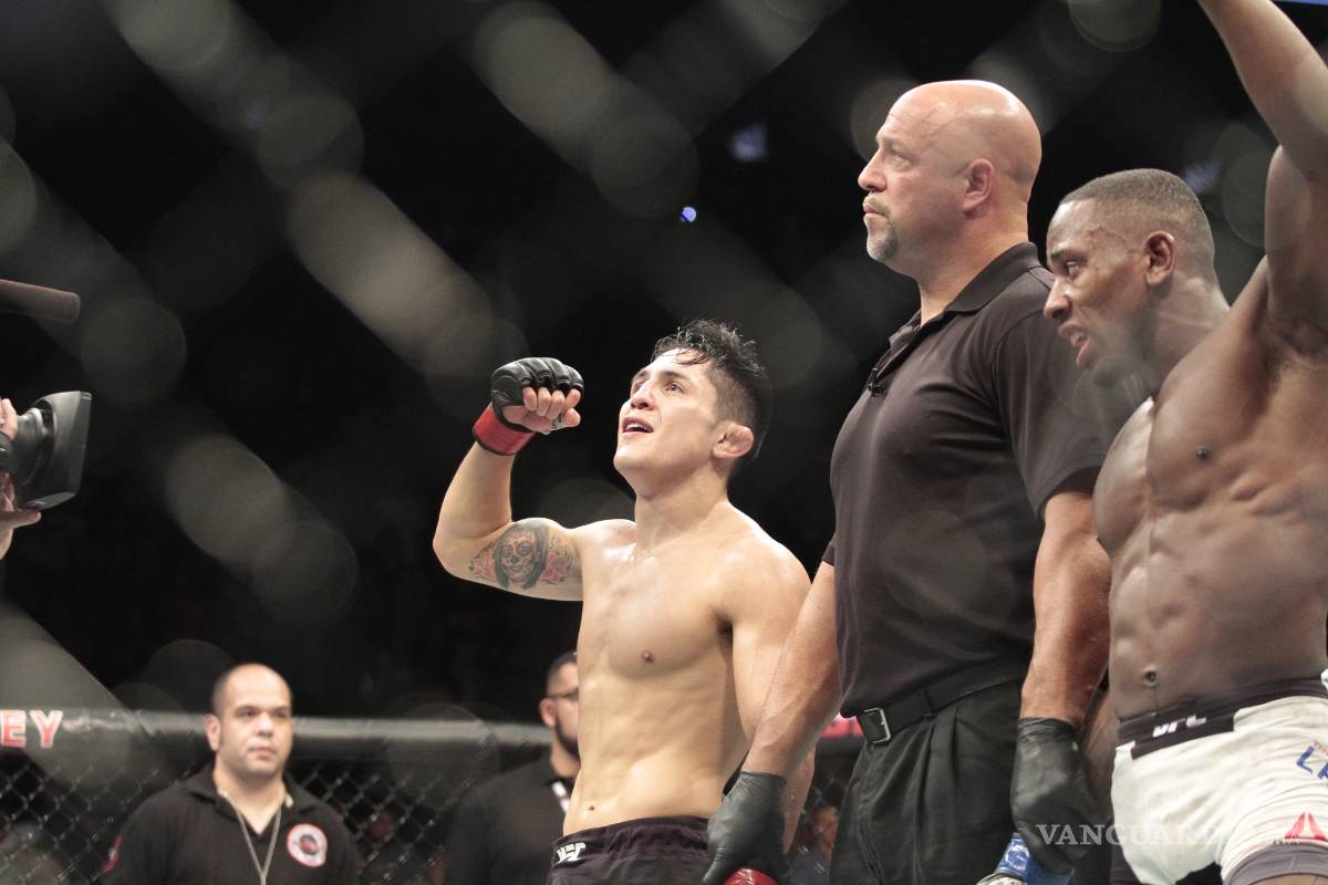 UFC: Se consagra ‘Goyito’ Pérez en su casa