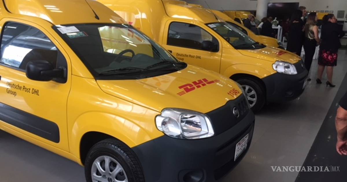 RAM entrega primer flotilla de Ram ProMaster Rapid a DHL Express México