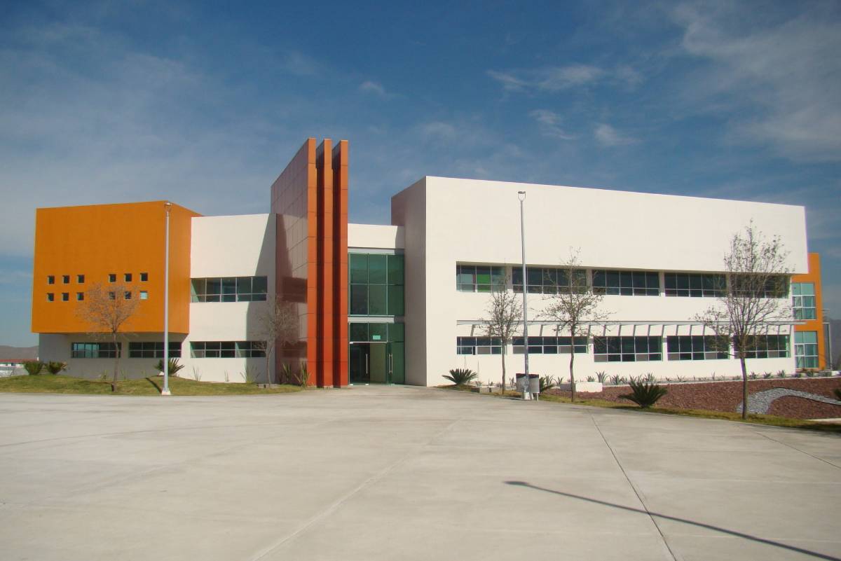 Entrega CECyTEC becas