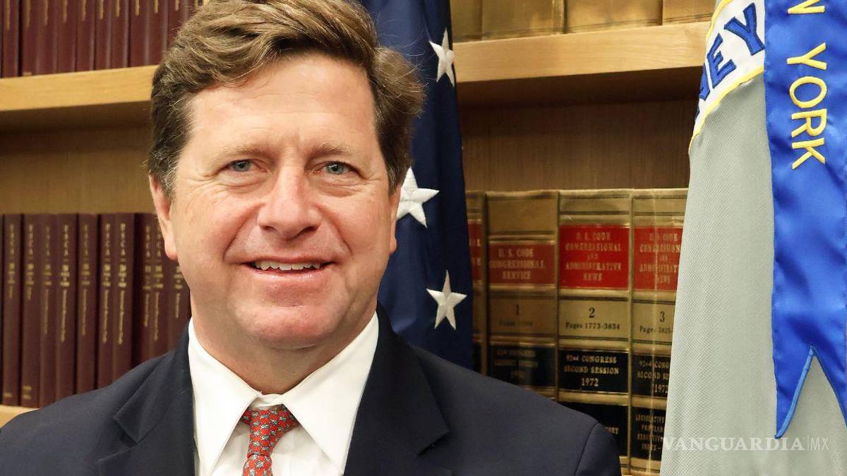 Jay Clayton, nominado a jefe de Inteligencia de Trump, encabeza caso ...